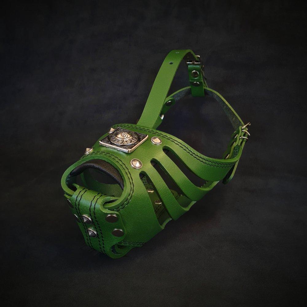 ''Eros'' Basket Muzzle GREEN – Bestia Collars